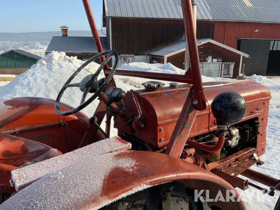 Veterantraktor Volvo T25, Lycksele, Klaravik auktioner