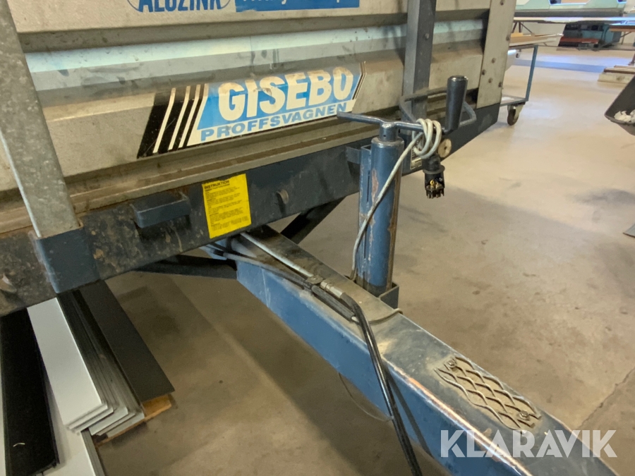 Tippvagn Gisebo Modell 2511, Sjöbo, Klaravik auktioner