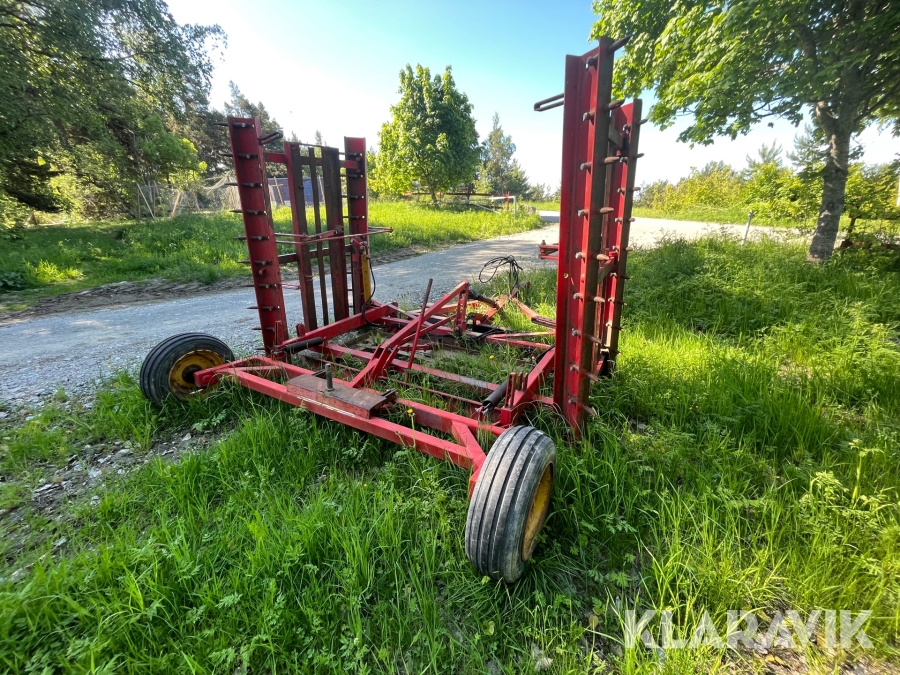 Sladd Väderstad, Håbo, Klaravik auktioner
