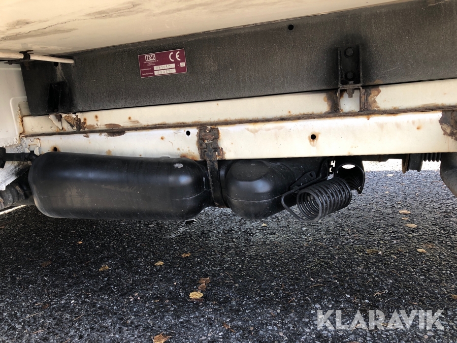 Kylbil Mercedes-Benz 316 CDI med bakgavellyft