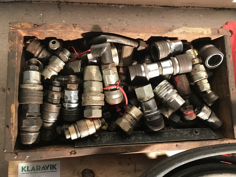 Klaravik Auktioner | Delar till Kran, Palfinger