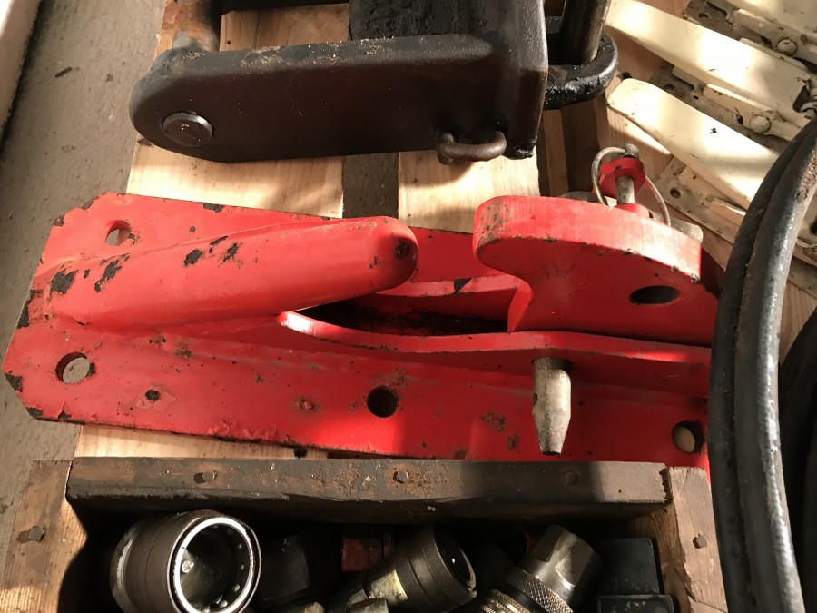 Klaravik Auktioner | Delar till Kran, Palfinger