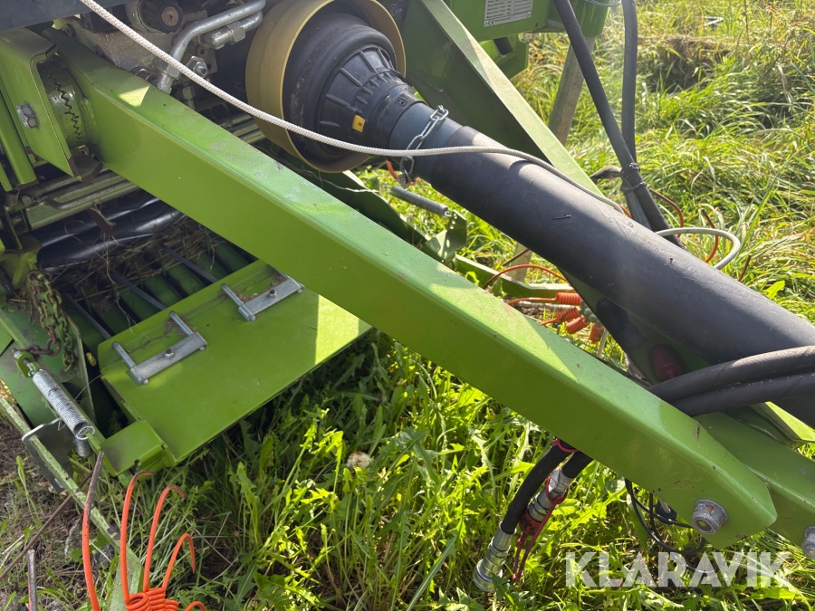 Rundbalspress Wolagri R500 Combi, Uddevalla, Klaravik auktio