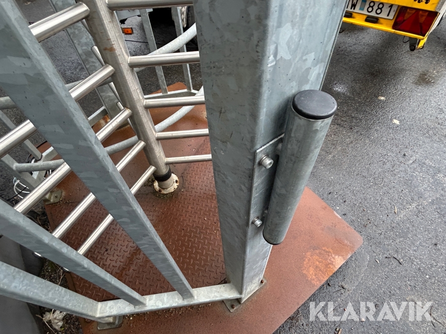 Rullgrind Halsang BF3-1-3, Uppsala, Klaravik auktioner