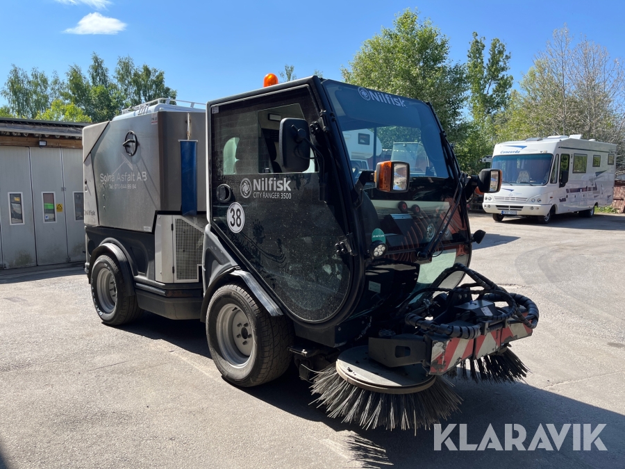 Sopmaskin Nilfisk City Ranger 3500, Tyresö, Klaravik auktion