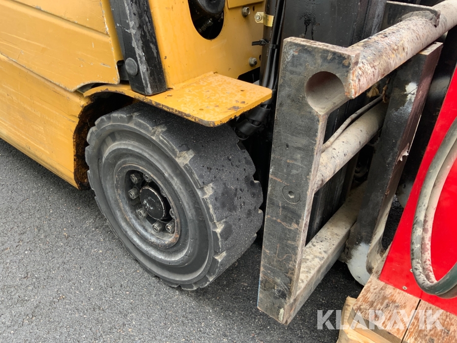 Truck CAT EP18KT, Värnamo, Klaravik auktioner