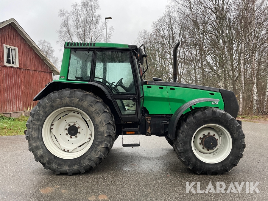 Traktor Valtra Valmet 8450, Hultsfred, Klaravik auktioner