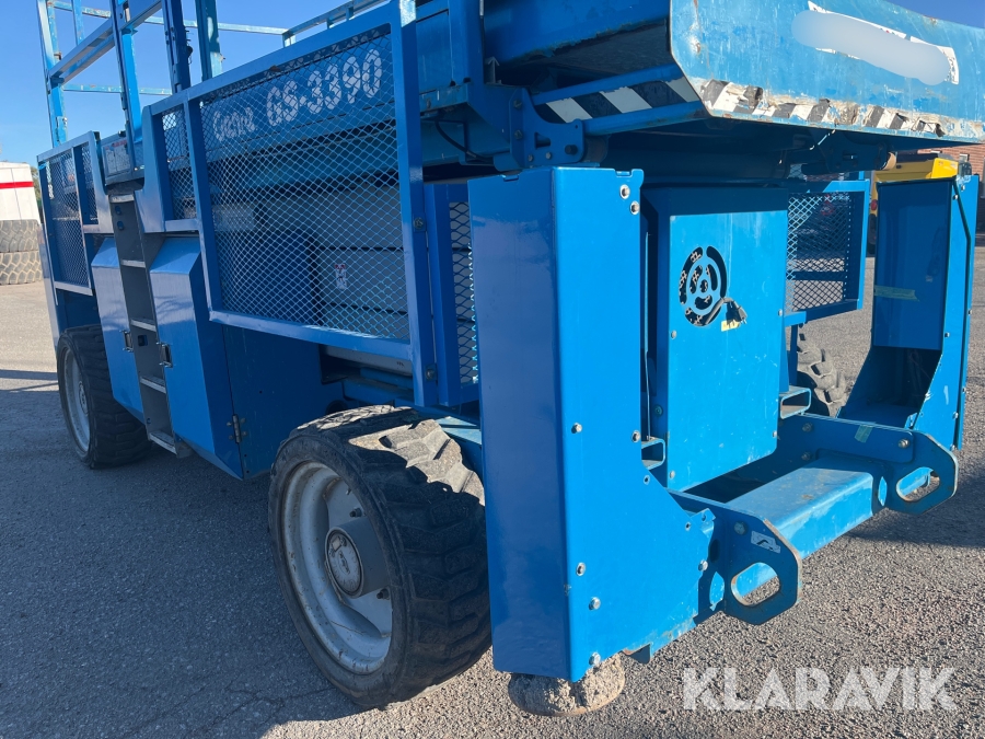 Saxlift Genie GS-3390, Sala, Klaravik auktioner