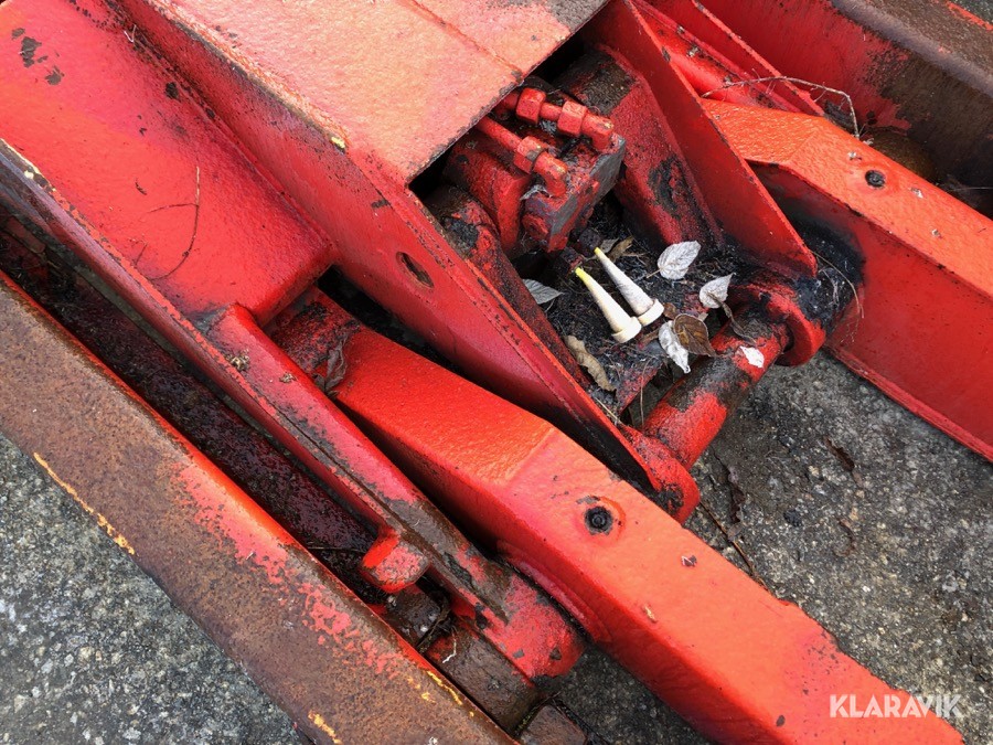 Klaravik Auktioner | Lastväxlarram Hiab Foco 17 ton