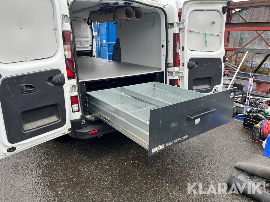 Golvinredning med lådor till bil Loyds Smartfloor, Jönköping