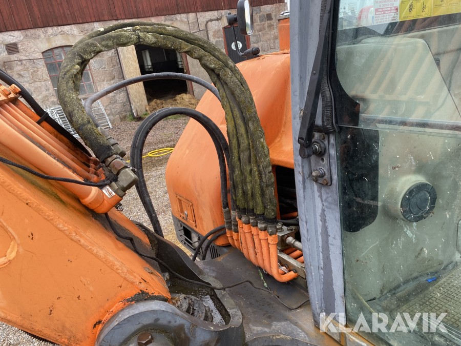 Bandgrävare Daewoo Solar 75 - V med tillbehör