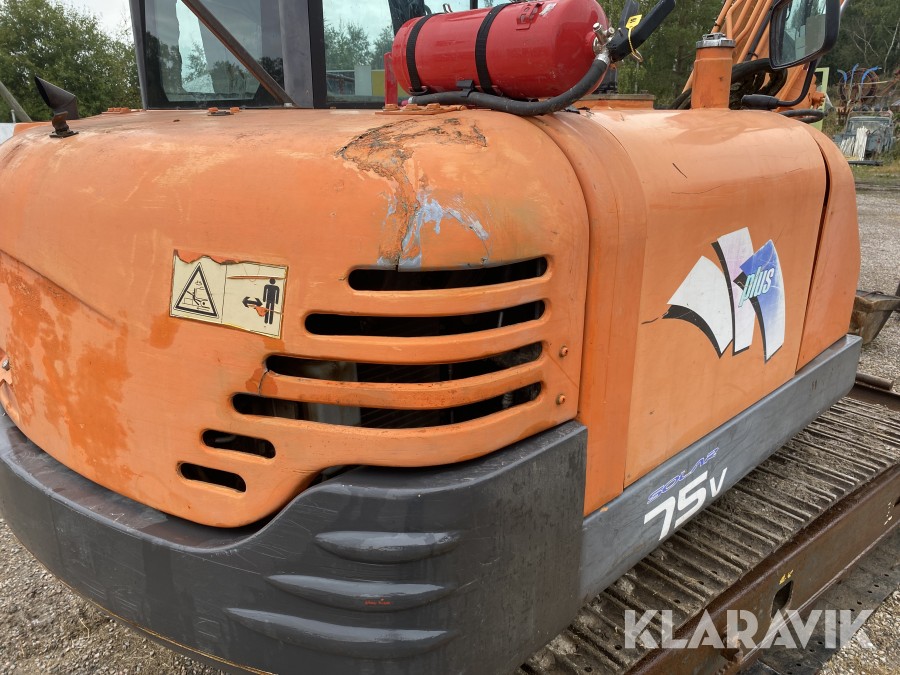 Bandgrävare Daewoo Solar 75 - V med tillbehör