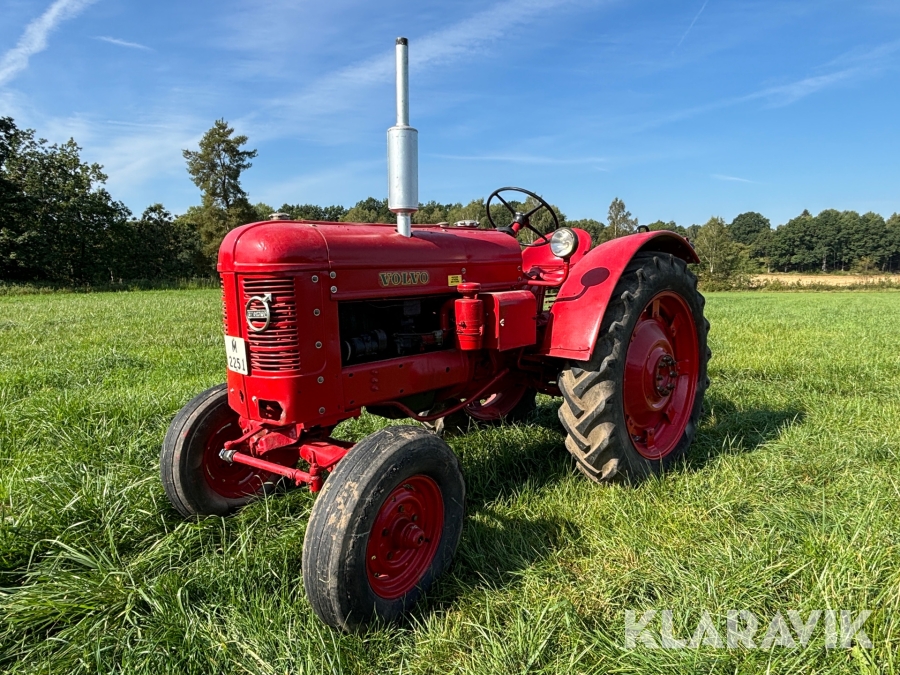 Veterantraktor Volvo BM T 33, Hässleholm, Klaravik auktioner