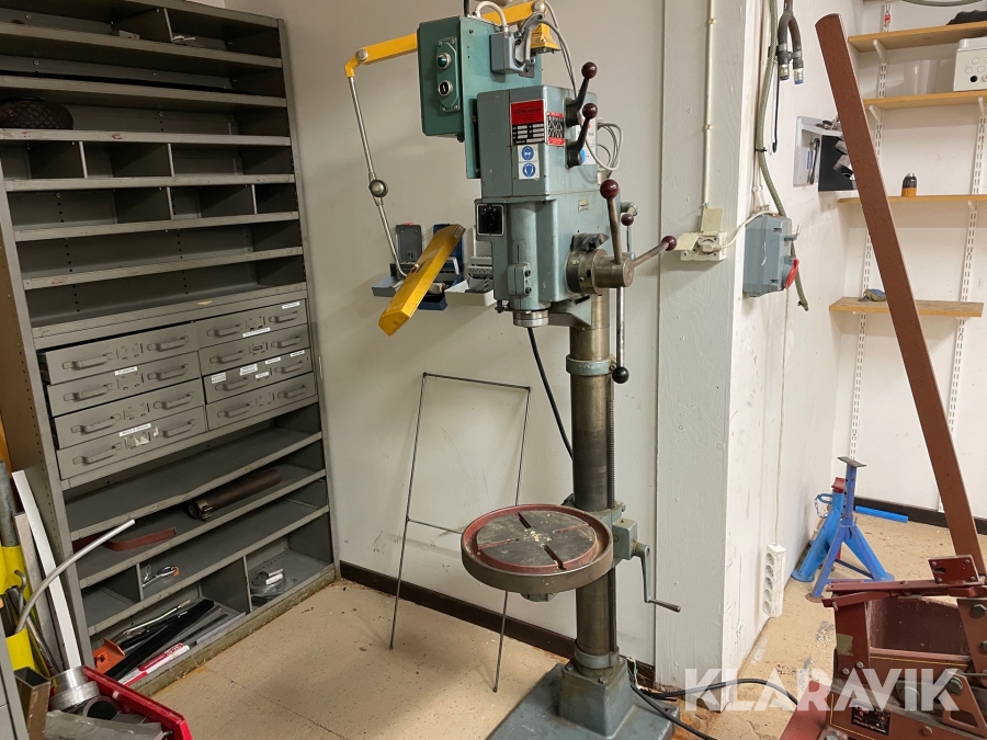 Pelarborrmaskin Strands S 68, Trollhättan, Klaravik auktione
