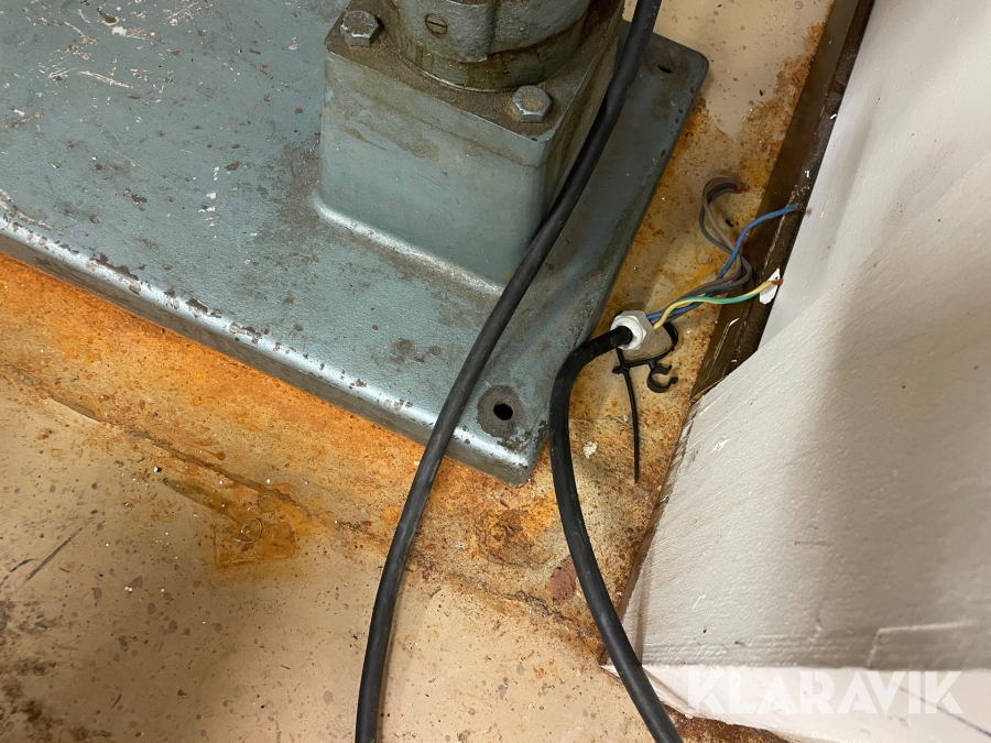 Pelarborrmaskin Strands S 68, Trollhättan, Klaravik auktione