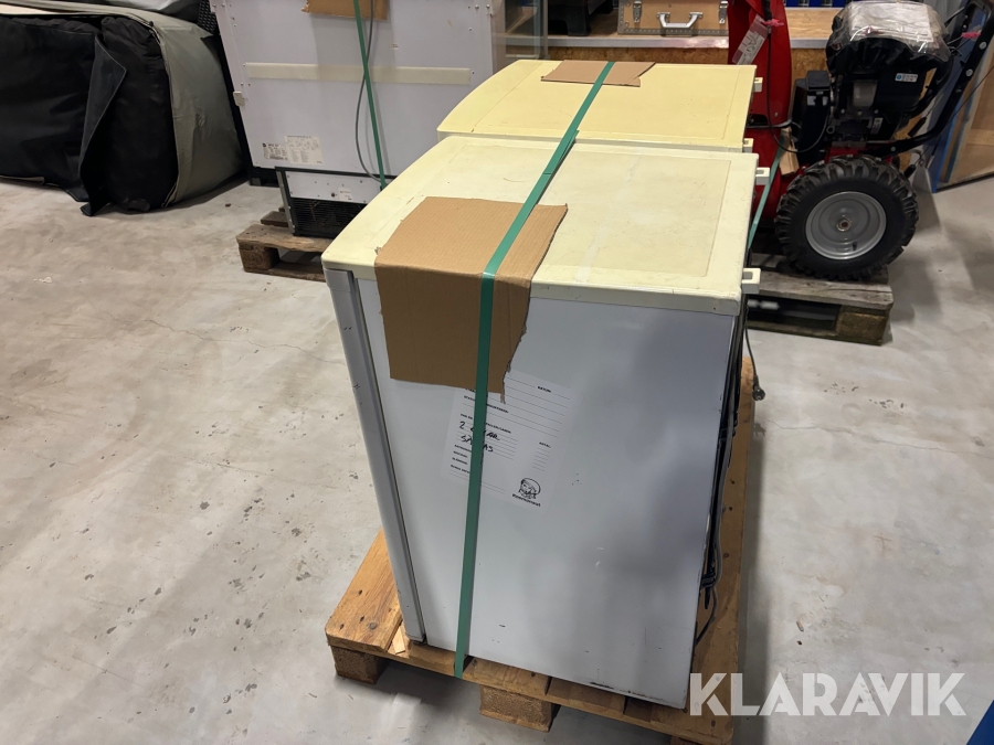 Kylskåp 2 st Whirpool, Falkenberg, Klaravik auktioner