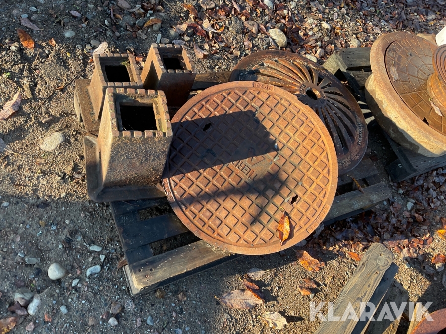 Klaravik Auktioner | Brunnslock