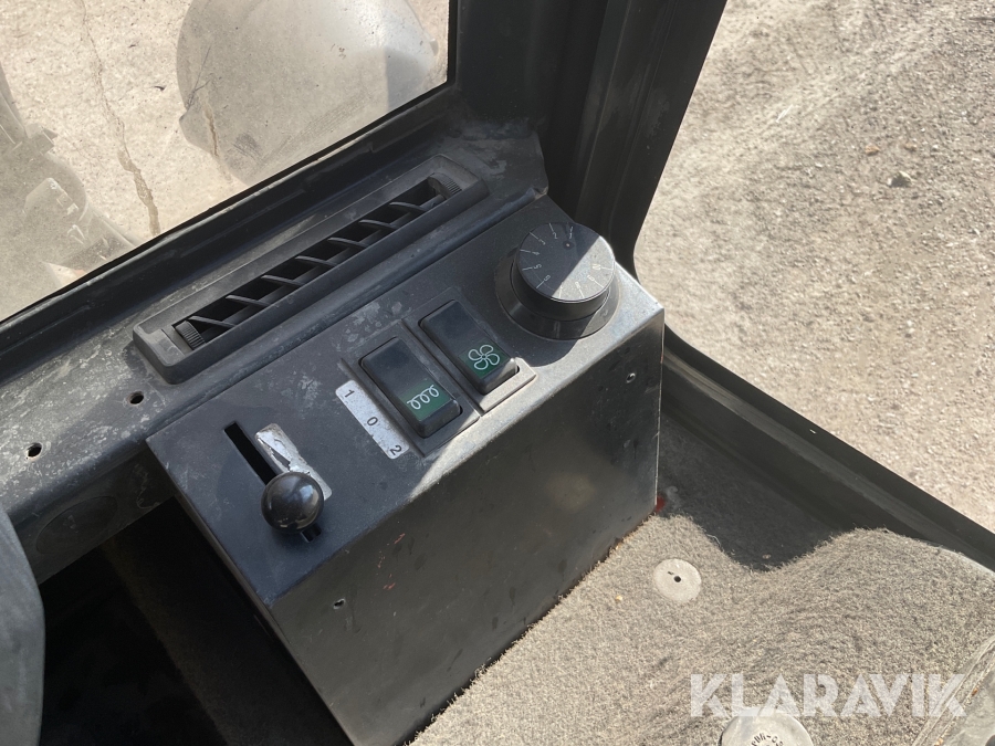 Truck Linde E30, Hudiksvall, Klaravik auktioner