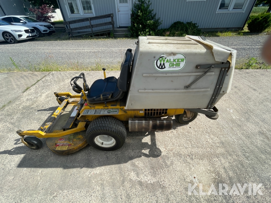 Gräsklippare Walker MCGHS, Varberg, Klaravik auktioner