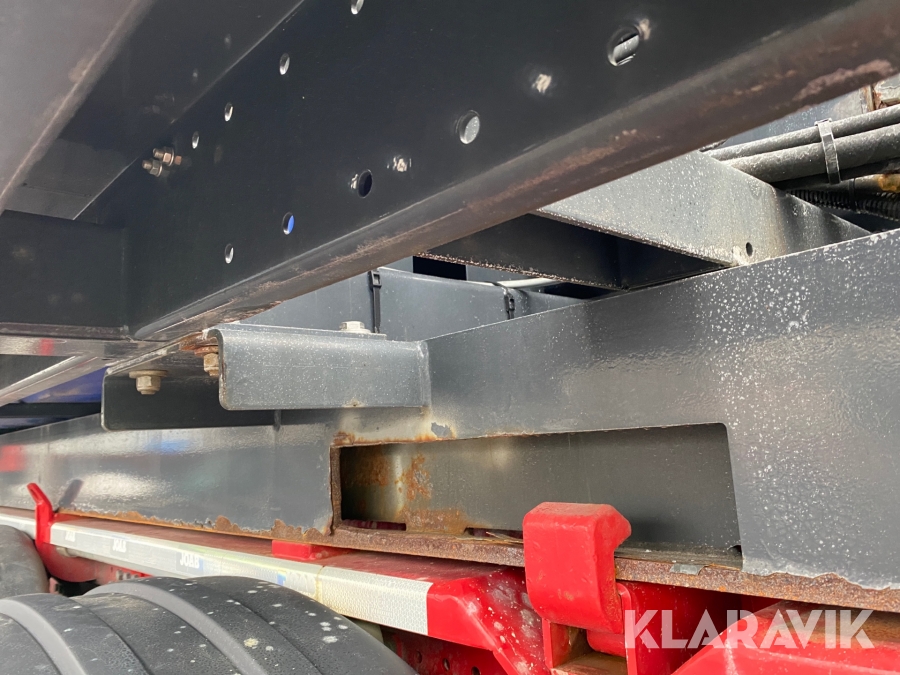 Klaravik Auktioner | Saltspridare med laketank Schmidt Stratos S60-42