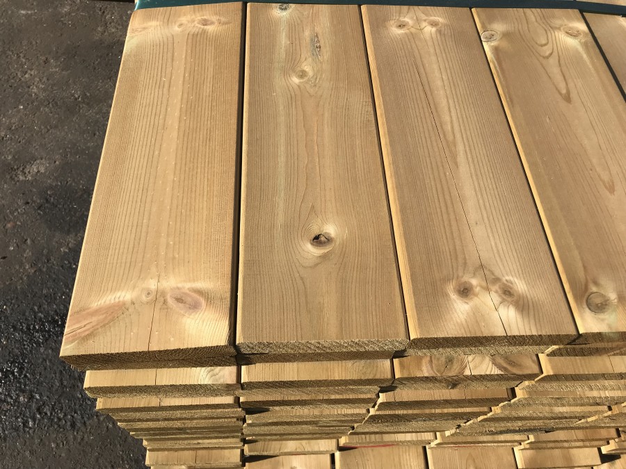 Klaravik Auktioner | Impregnerad Trall