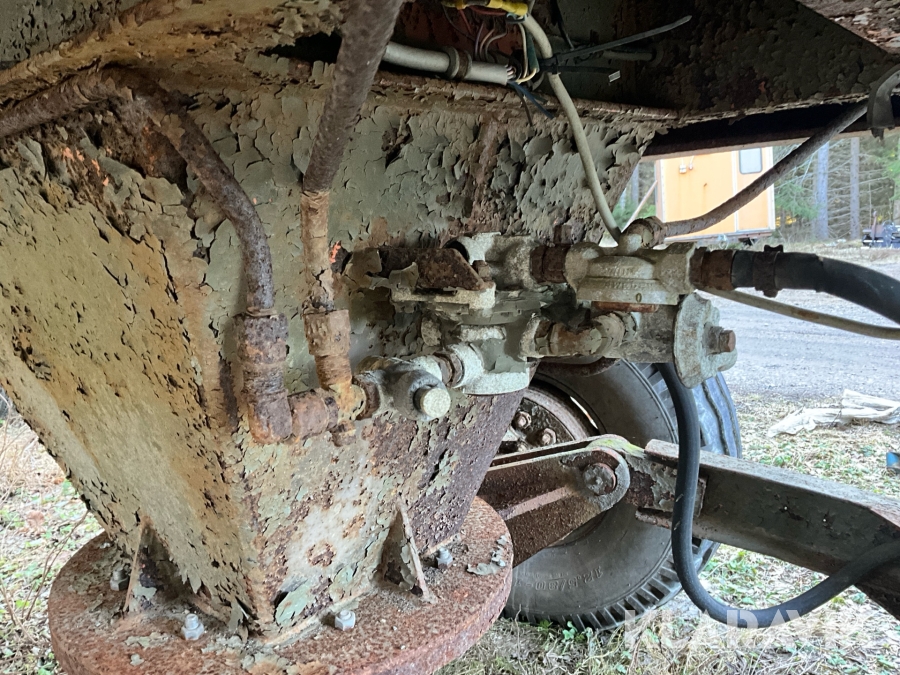 Maskintrailer Hägglund, Vetlanda, Klaravik auktioner