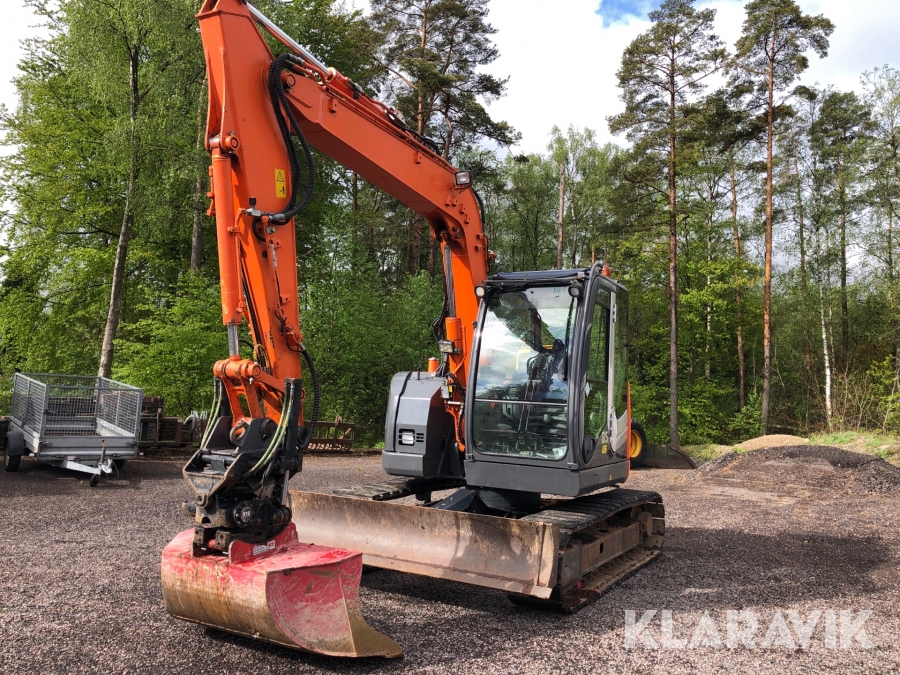 Bandgrävmaskin Hitachi ZX85 US-3 med tiltrotator