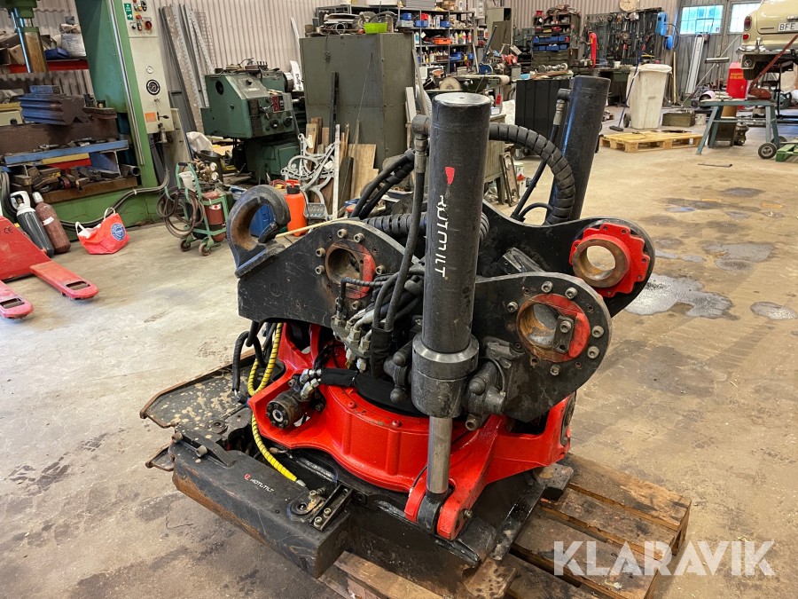 Tiltrotator Rototilt R8 med direktinfäst