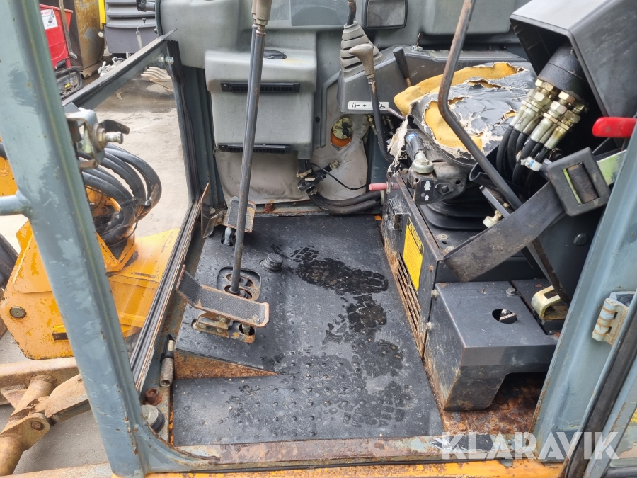 Grävmaskin Hanix H26B, Haninge, Klaravik auktioner