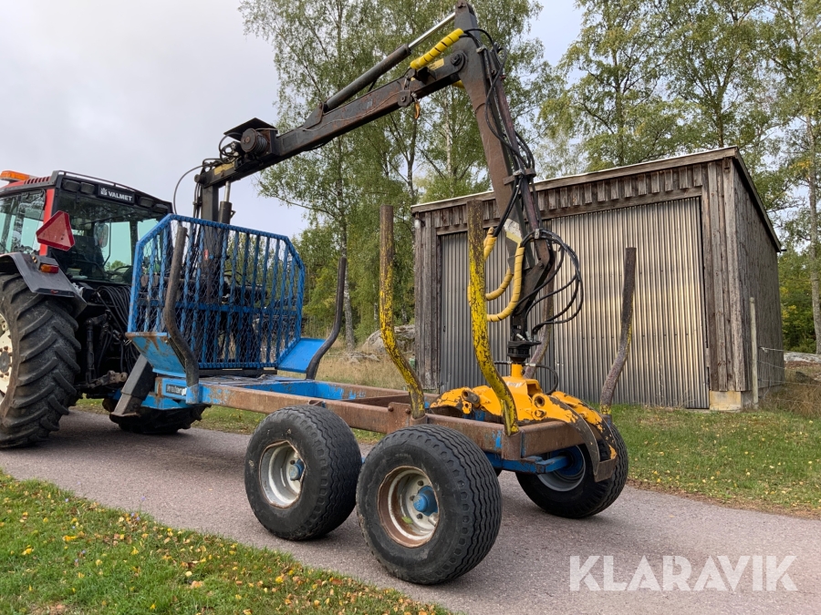 Skogsvagn med hydraulisk kran Vreten SVR 10, Nybro, Klaravik