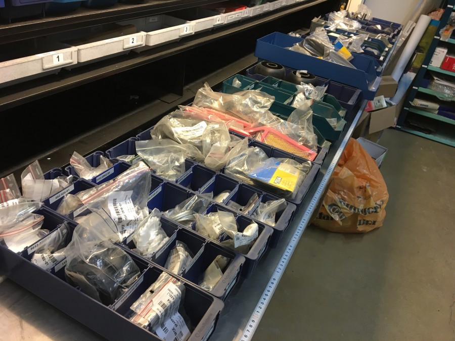 Klaravik Auktioner | Div reservdelar till stiga/gräsklippare