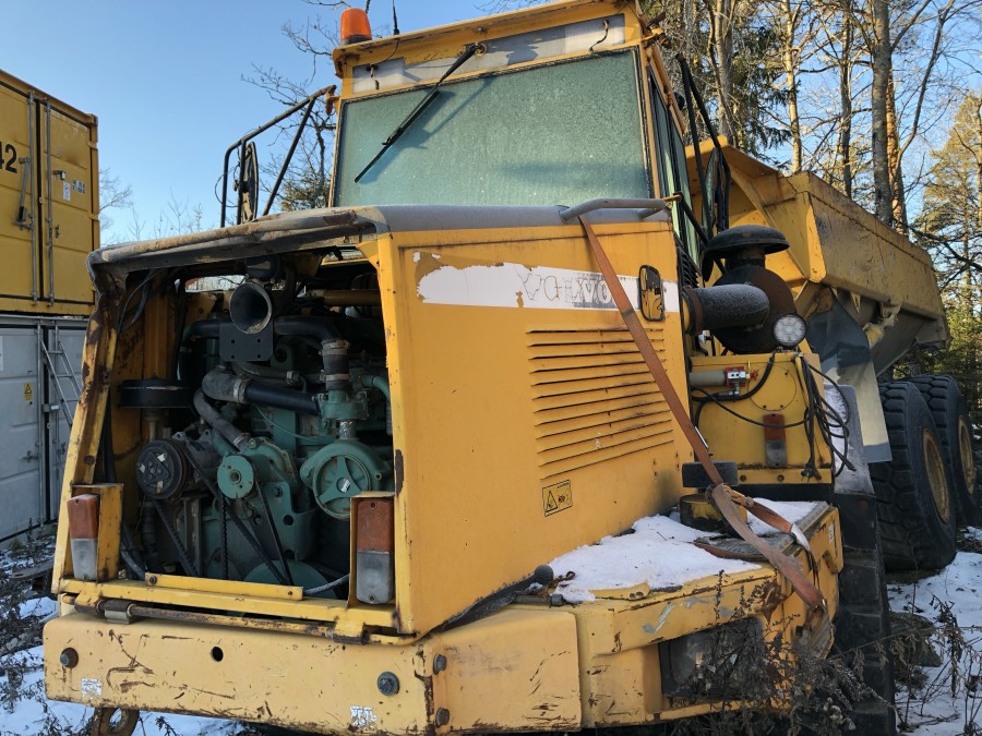 DUMPER VOLVO A25C