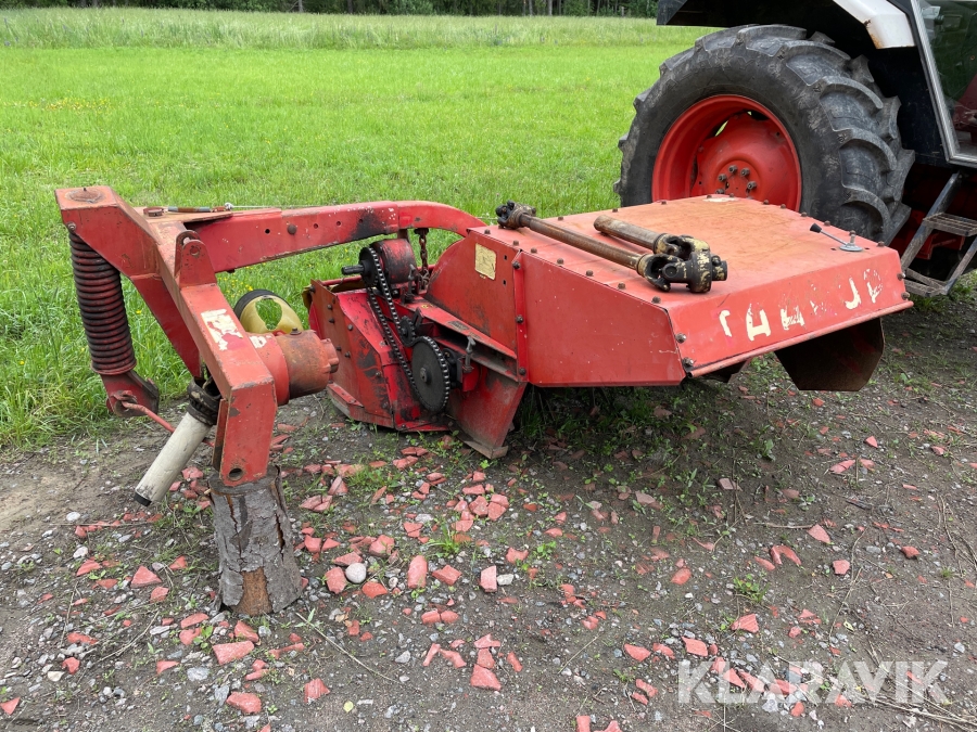 Klaravik Auktioner | Slåtterkross Taarup 304