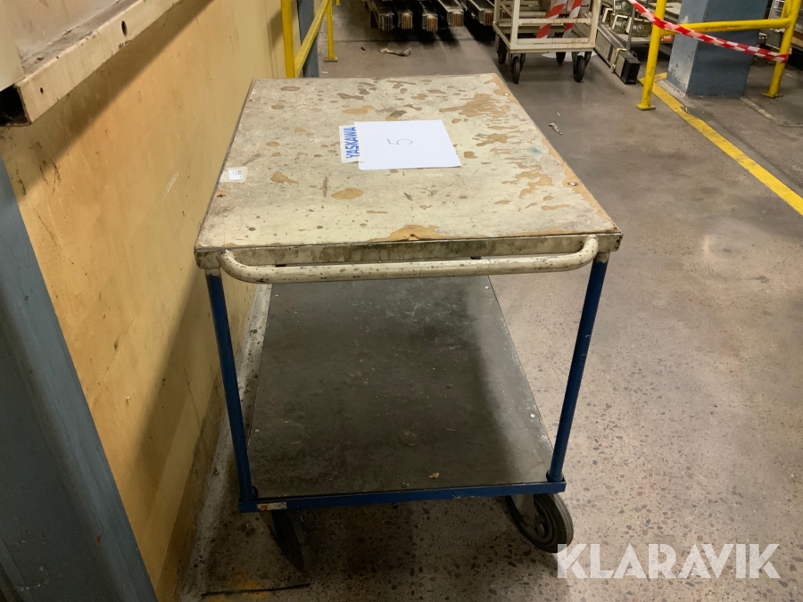 Klaravik Auktioner | Rullvagn