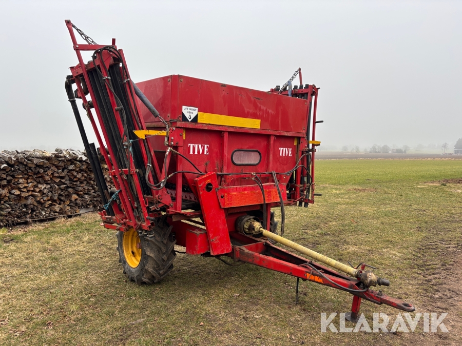 Gödningsspridare Tive 2000 JET, Ödeshög, Klaravik auktioner