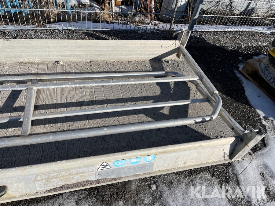 Gångbrygga aluminium CLM 304497, Haninge, Klaravik auktioner