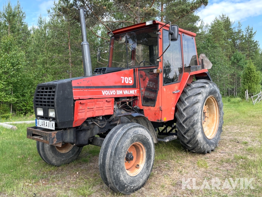 Traktor Volvo BM Valmet 705, Sunne, Klaravik auktioner