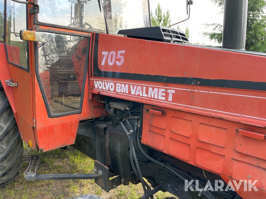 Traktor Volvo BM Valmet 705, Sunne, Klaravik auktioner