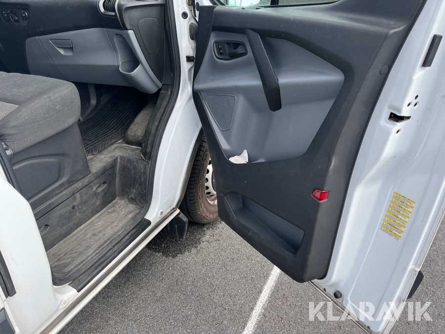 Skåpbil Ford Transit Custom, Täby, Klaravik auktioner
