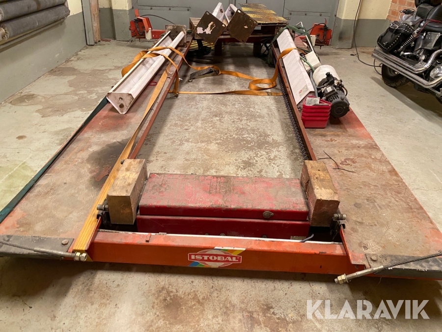Billyft 4-pelarlyft Istobal 3500kg, Gotland, Klaravik auktio