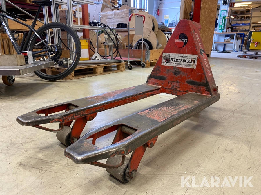 Pallyft Logitrans GL 2500, Tyresö, Klaravik auktioner