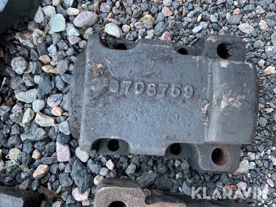 Pall med diverse lika material, Alvesta, Klaravik auktioner