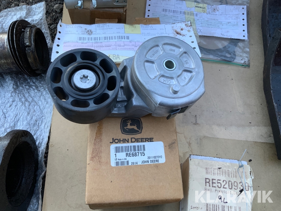 Pall med diverse lika material, Alvesta, Klaravik auktioner