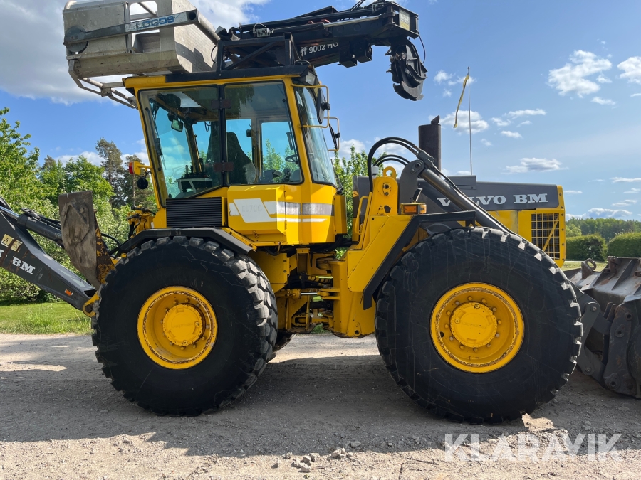 Traktorgrävare Volvo BM El70C, Kumla, Klaravik auktioner