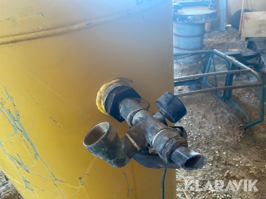 Trycktank 500l, Västerås, Klaravik auktioner