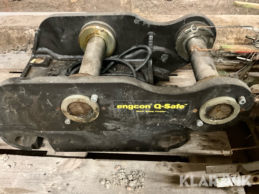 Redskapsfäste Engcon Q-safe S60, Nyköping, Klaravik auktione