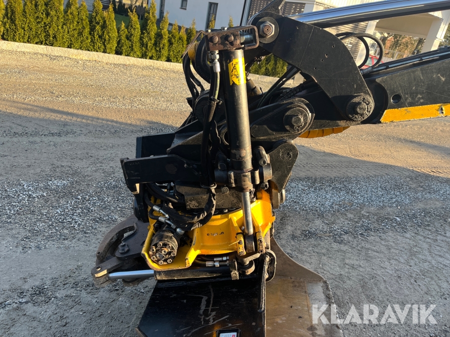 Grävlastare Huddig 1260C, Gotland, Klaravik auktioner