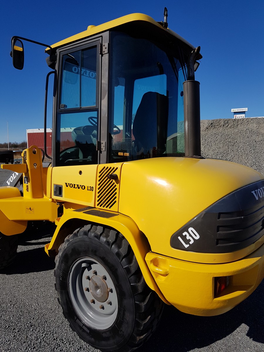 Lastmaskin med Skopa + Gafflar