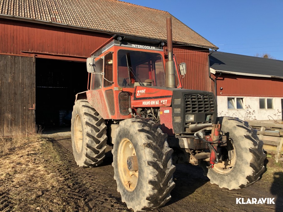 Klaravik Auktioner | Traktor Volvo BM Valmet 2105