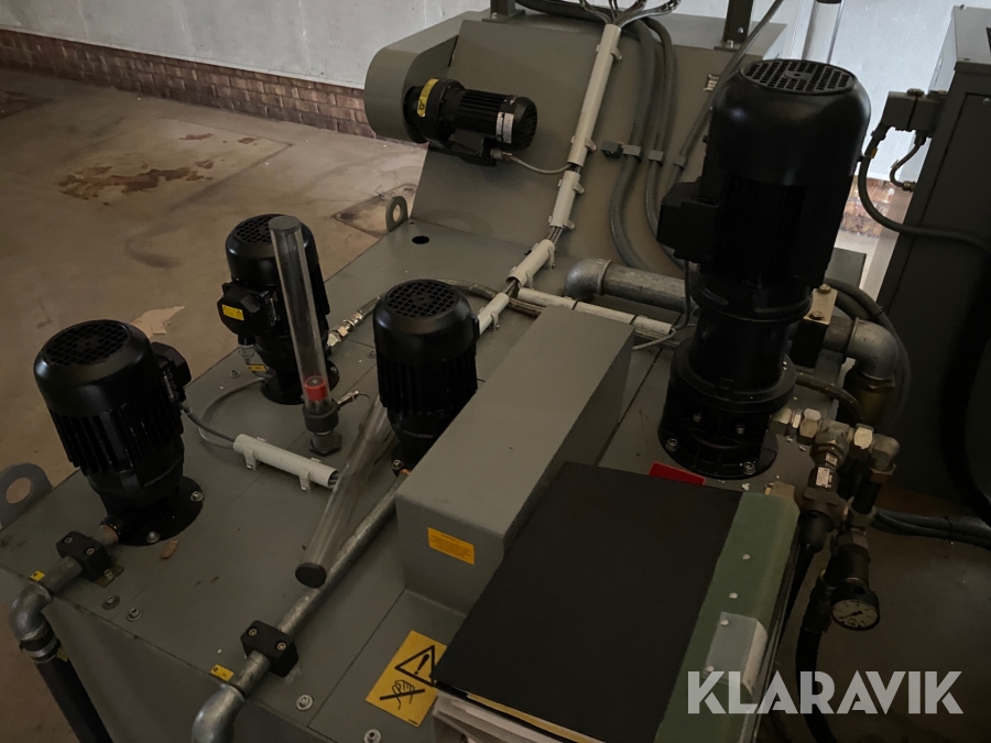 CNC Fräs Deckel Maho DMU 80T